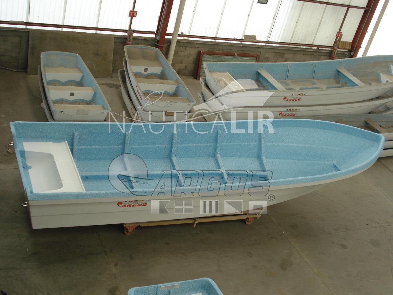 Embarcación / Lancha para Pesca Argos 24 - 33 pies Casco en